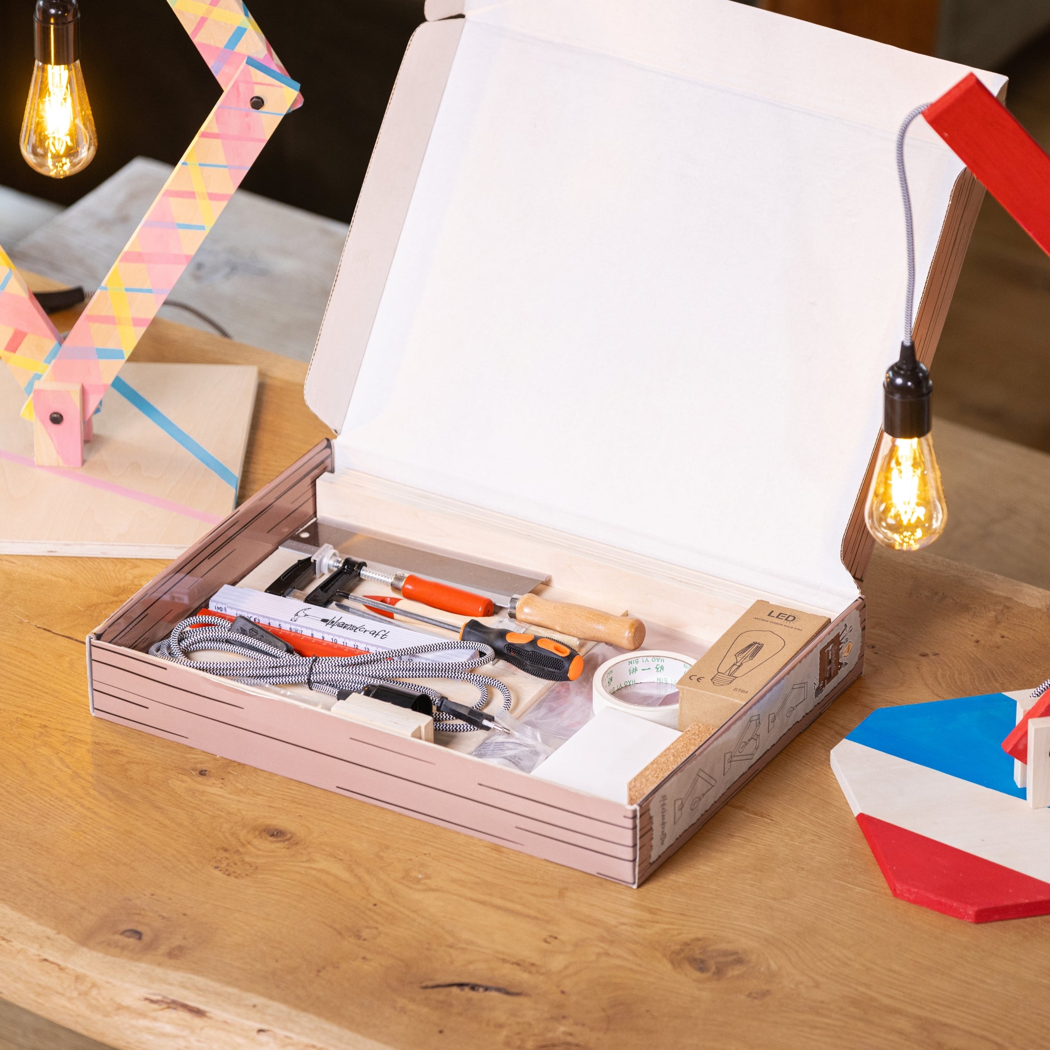 Handcraft Box Projekt Holzlampe – Handcraft Shop